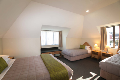 Accommodation in Dunedin Motels Studio Rooms